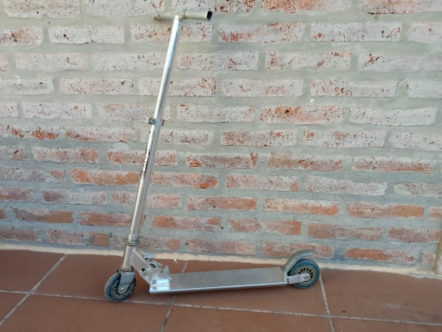 Monopatín infantil de aluminio 2 ruedas - Clasionce | Fácil comprar ...